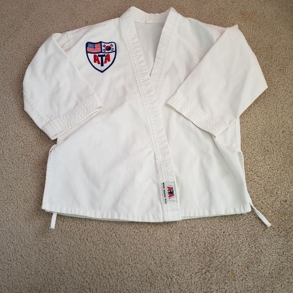 Other | Ata World Martial Arts Uniform Childs Size White | Poshmark